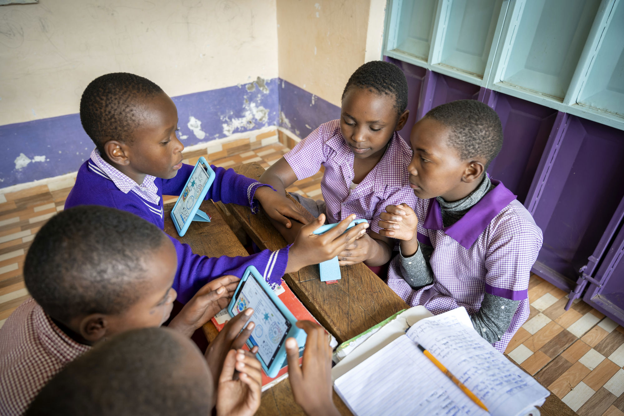 Digitale educatie in beeld: de resultaten van onze steun aan DEAN